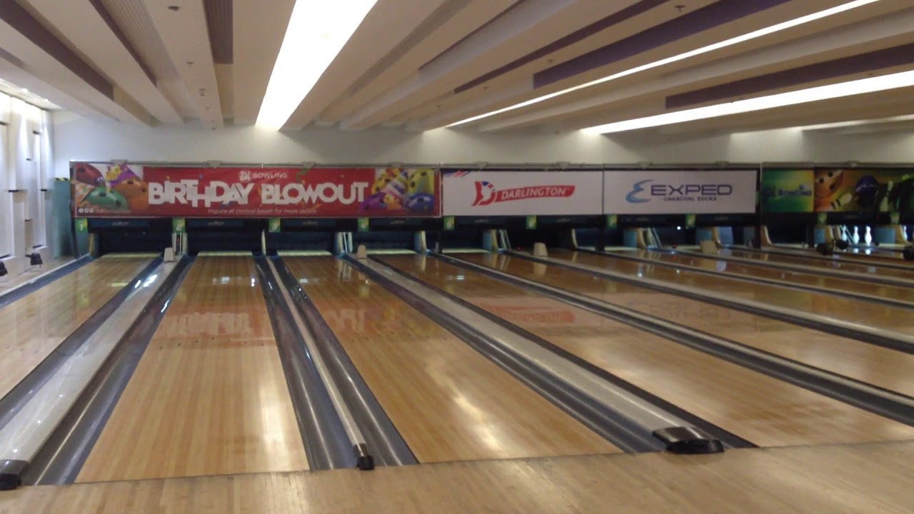 Synchronized AMF 82-90XL Pinspotters - YouTube