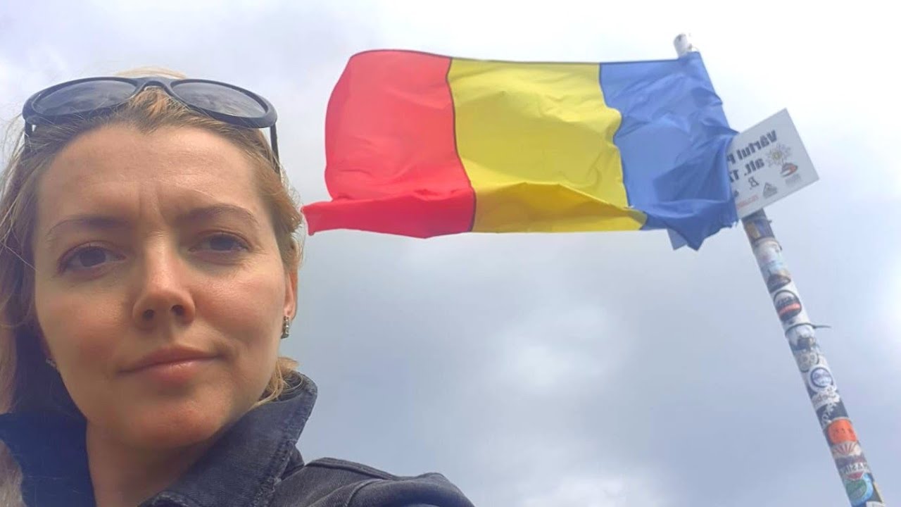 Traseu montan Cabana Yager-Varful Postavarul-Cabana Postavarul-Cabana ...