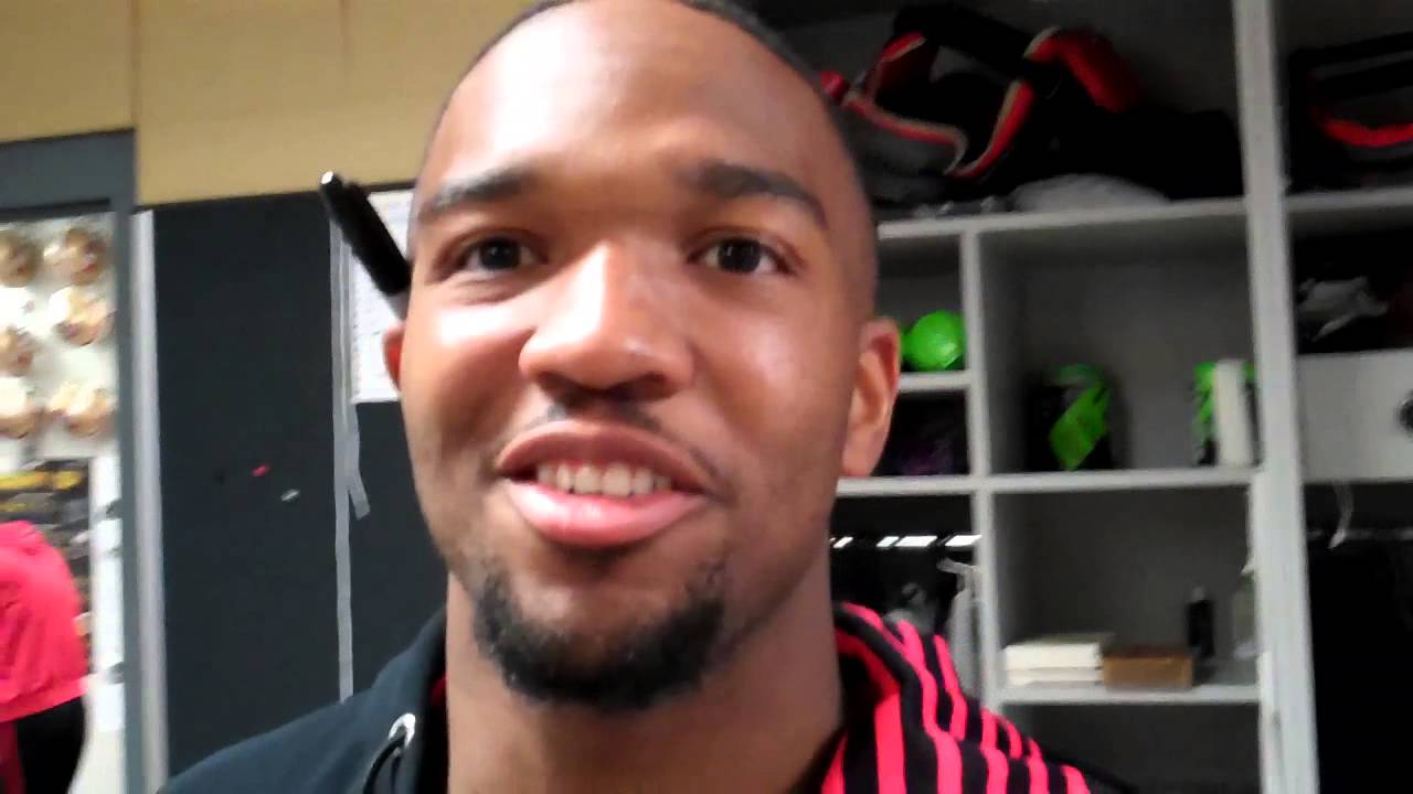 49ers Tarell Brown and Quinton Patton locker mates - YouTube