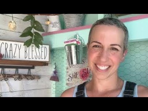 Sweet Lessons From The Hive: Loving Jesus and Living Like Bees - YouTube