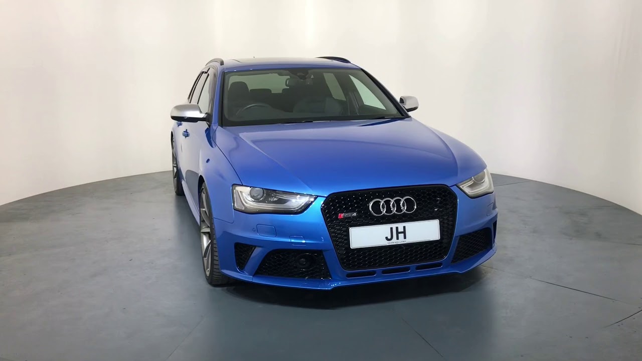Audi RS4 kingfisher Blue - YouTube