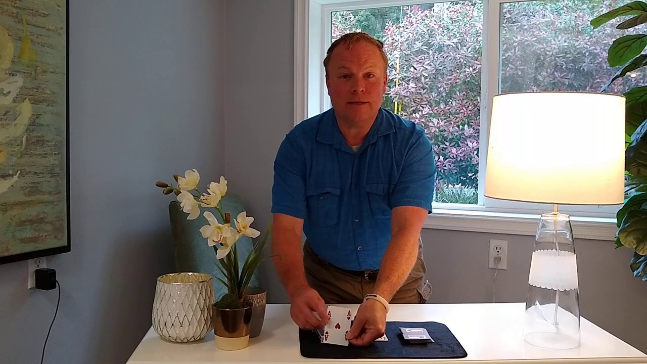 Magic Monty's Magic Monday "Jack In The Box" Card Trick - YouTube