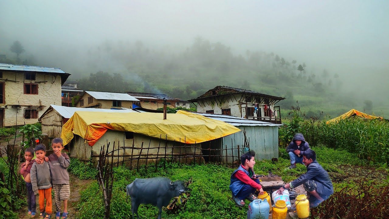 Organic Traditional Nepali Himalayan village | mountain village life in ...