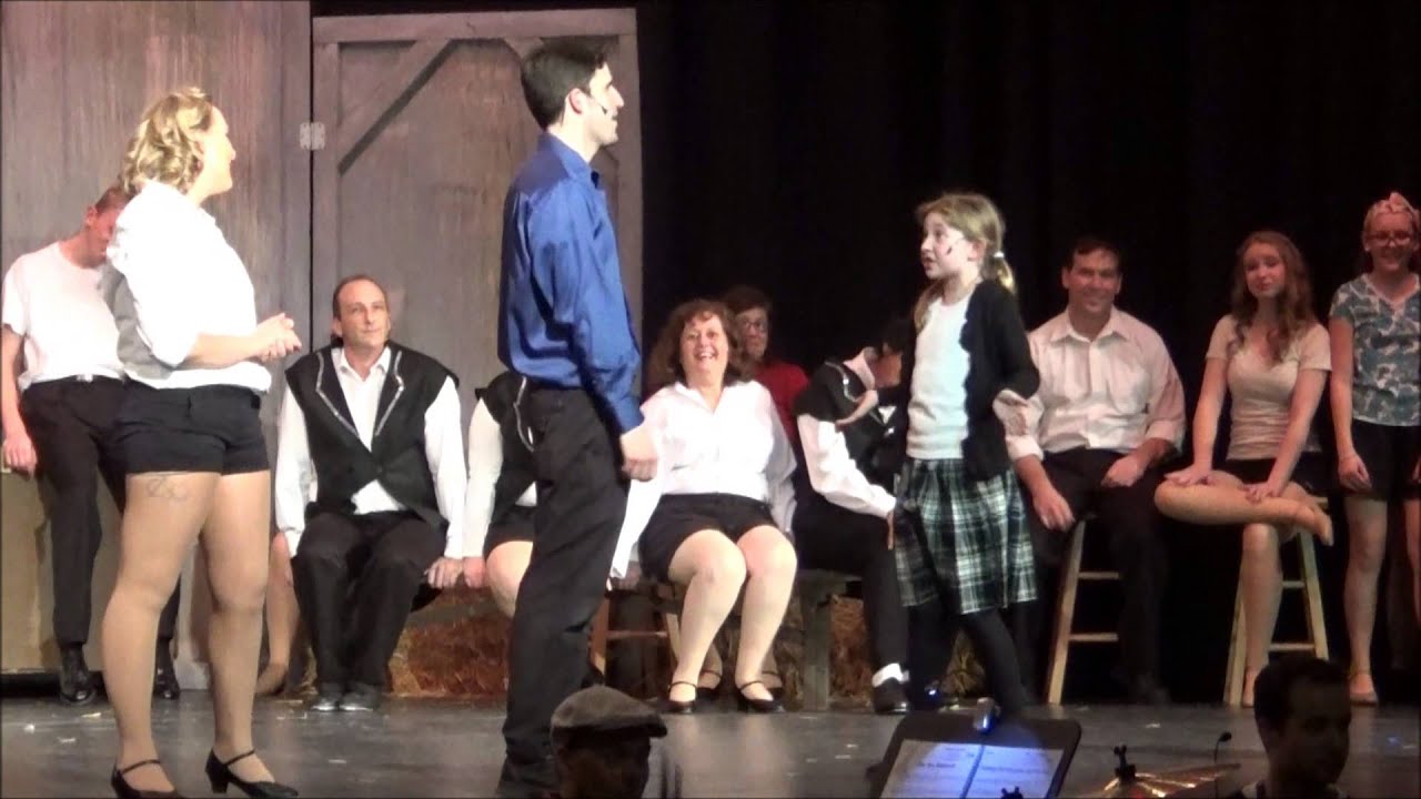 Sydney as Susan Waverly in White Christmas - YouTube