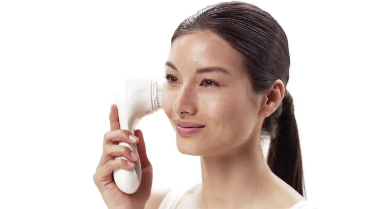 Using Your Clarisonic Sonic Cleansing Brush - Clarisonic Quick Start ...