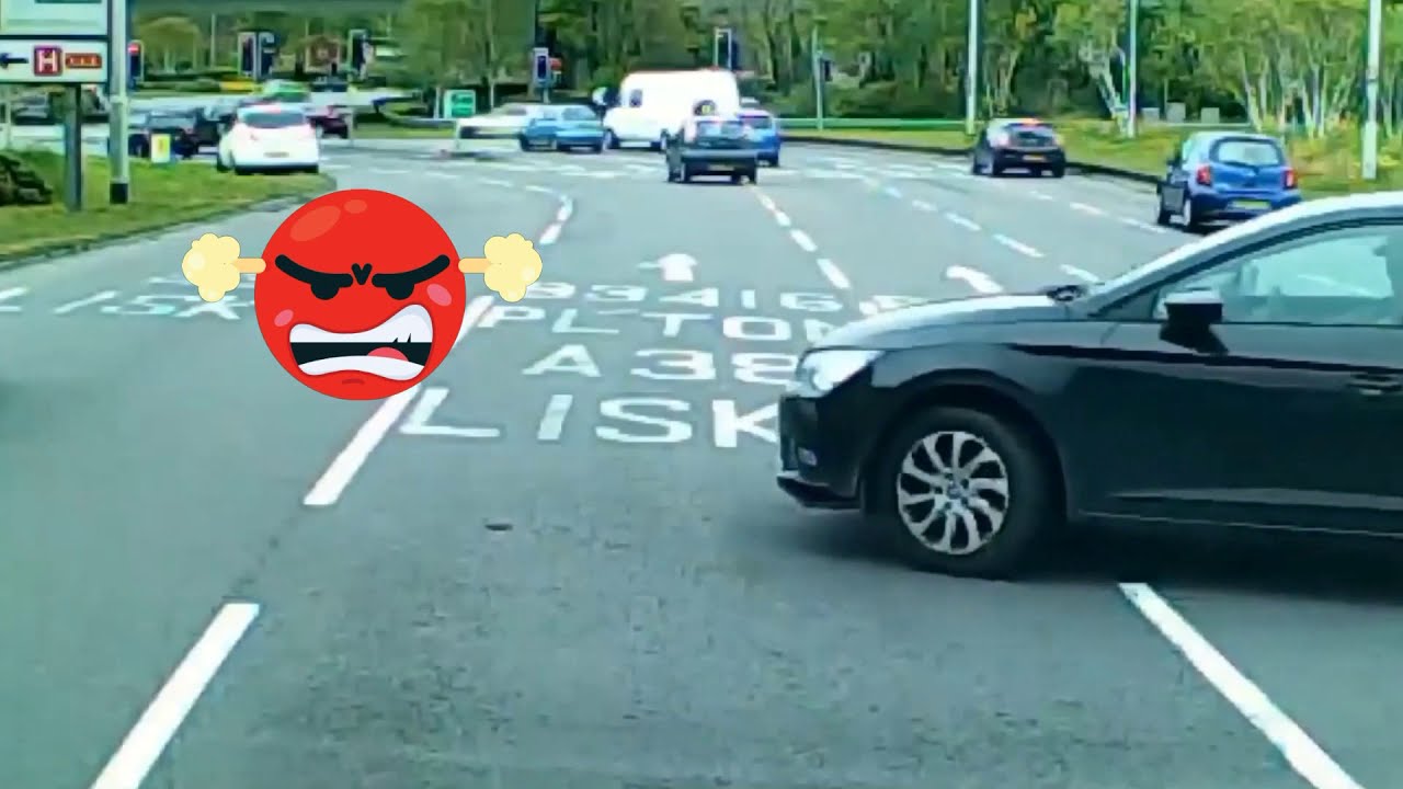 ROAD RAGE – BUMPER CARS ON THE FREEWAY! - YouTube