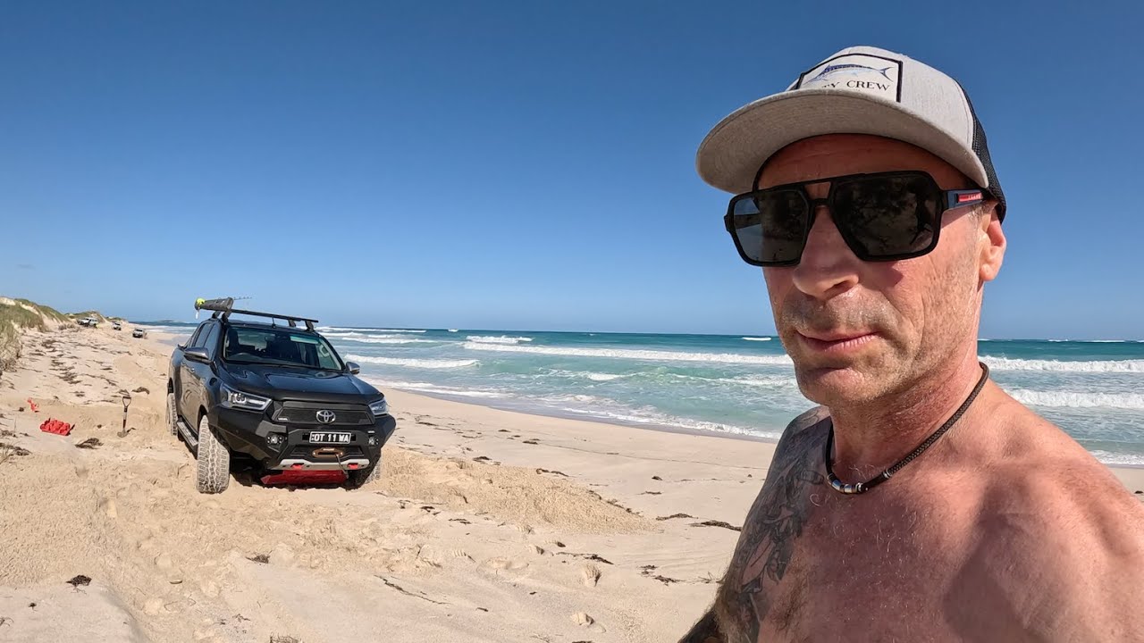 EP 18 - 4WD // BOGGED // HOW TO GET OUT - YouTube