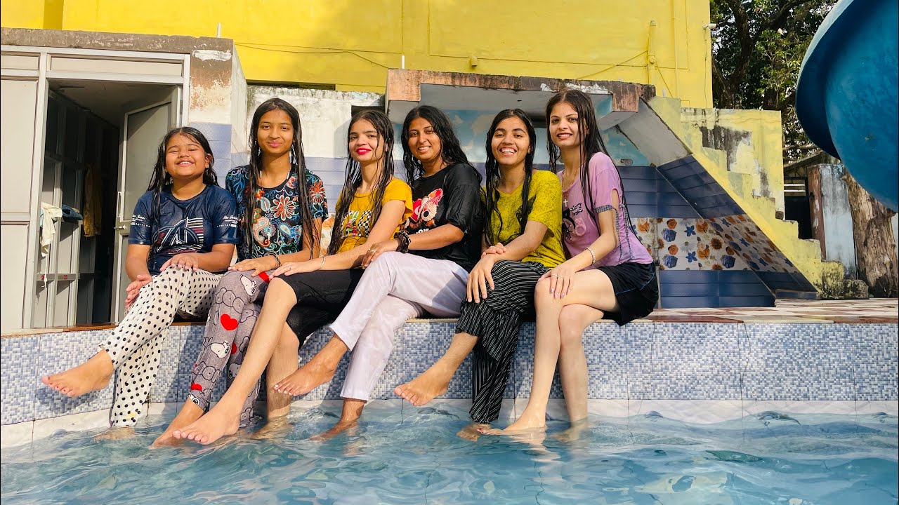 Way to nặnke pind😍 ️ || Kia pool ma enjoy😂😘 - YouTube