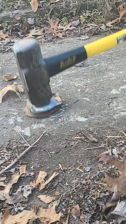smashing metal in slow-mo with a sledgehammer #slowmo - YouTube