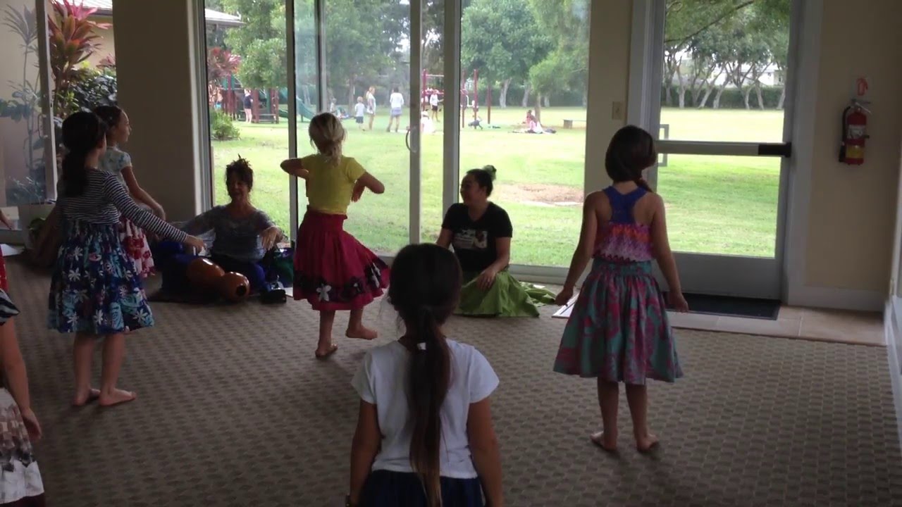 Kahlea and Autumn in hula practice February 12, 2015 - YouTube