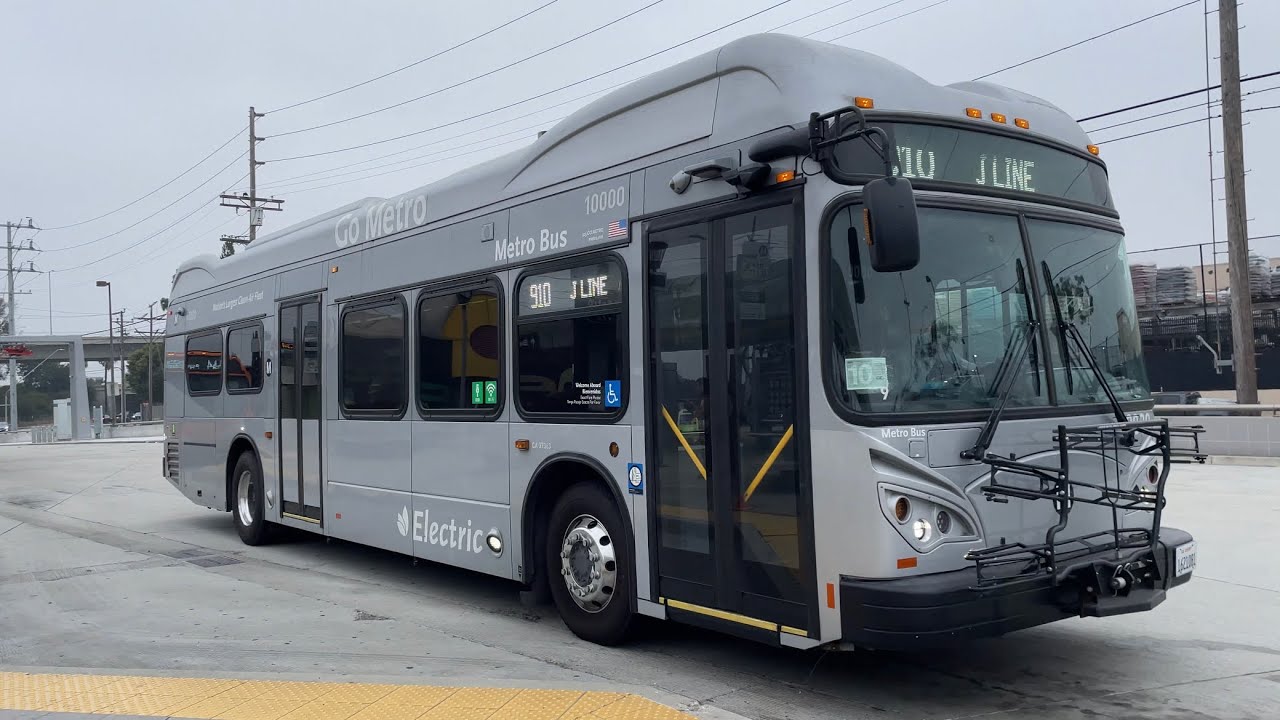 Los Angeles Metro Silver Line To El Monte & Downtown LA Electric BYD ...