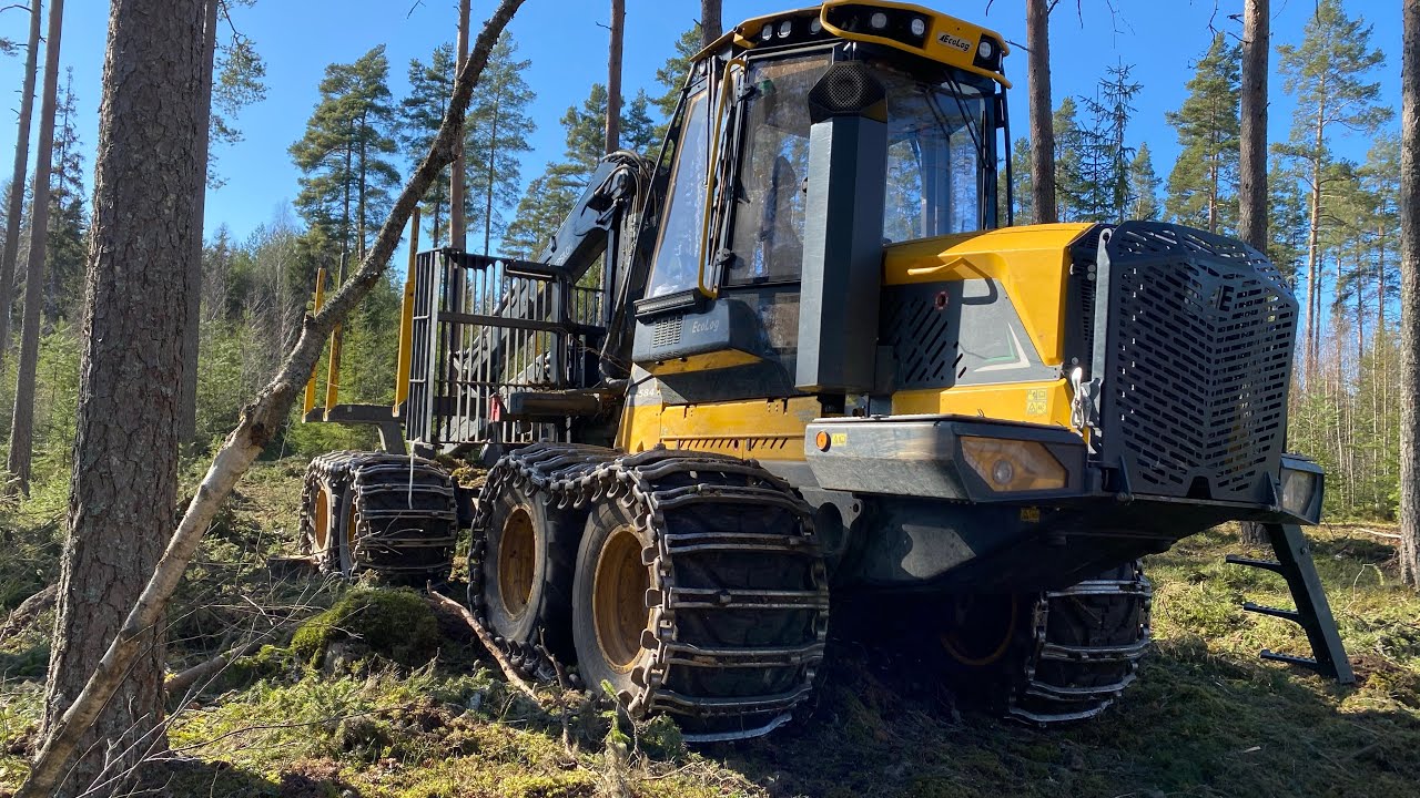 Eco Log 584F Unloading & Loading! [4K] - YouTube