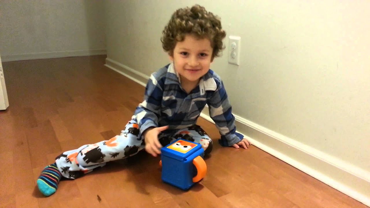Fisher-Price Sesame Street Elmo Jack-in-the-Box - YouTube