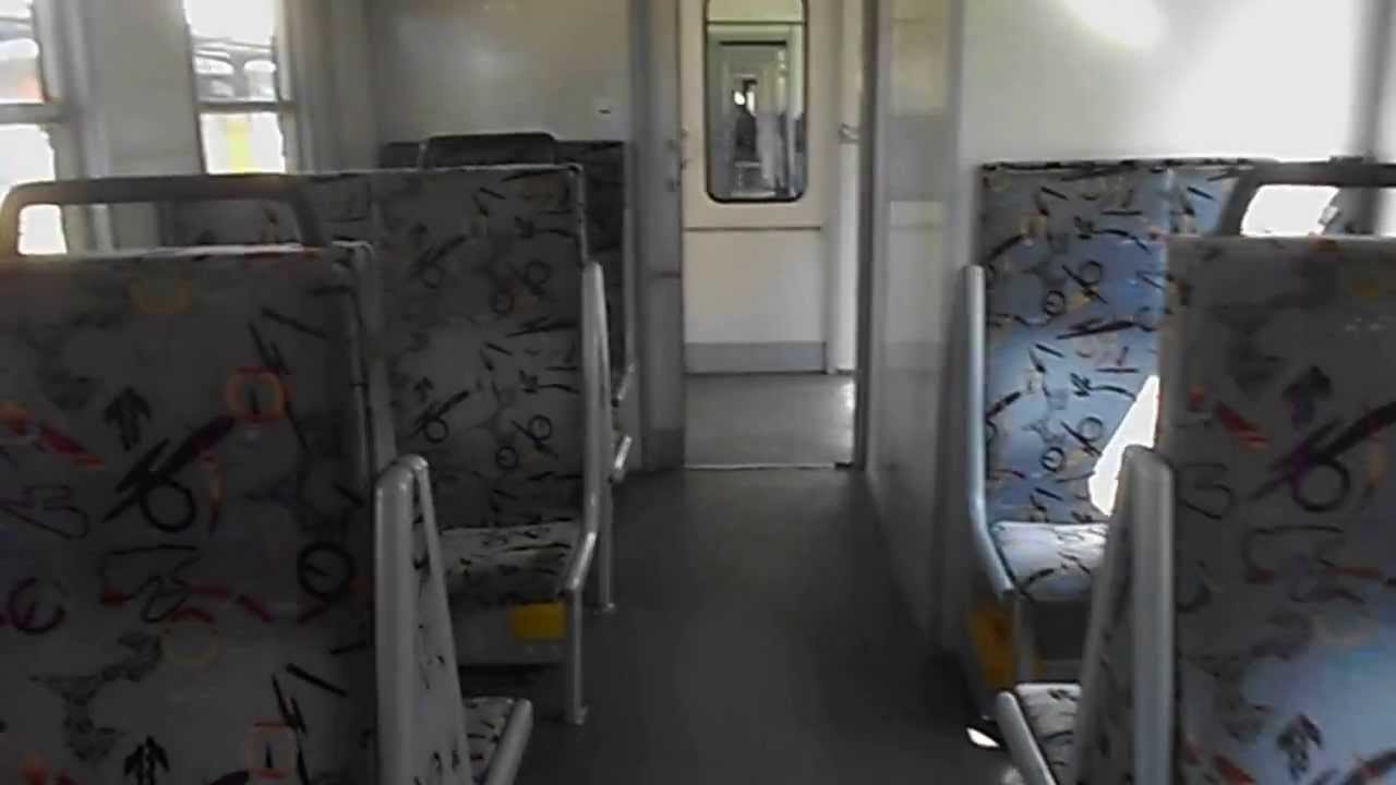 Wnętrze EN57-1129 - YouTube