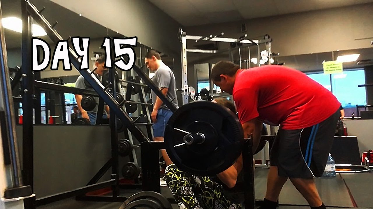 Vegan Bulk Day 15 | Squat Fail - YouTube