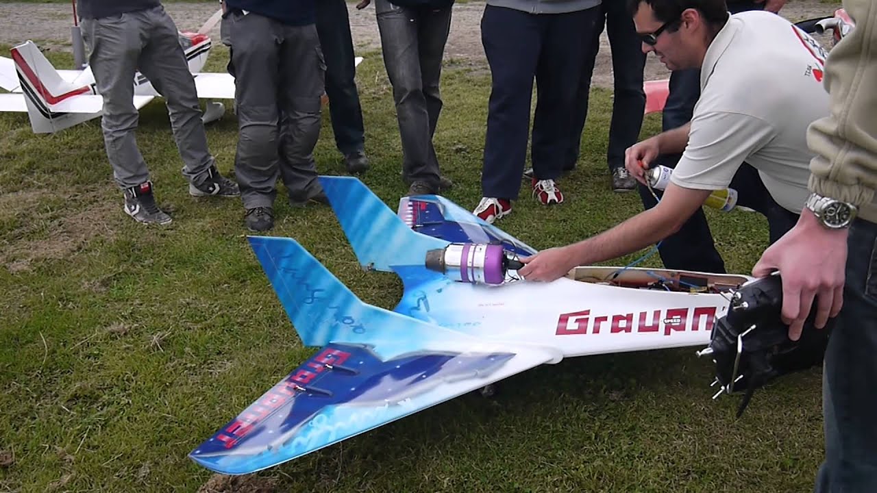 Apollo flyers porte ouverte - YouTube