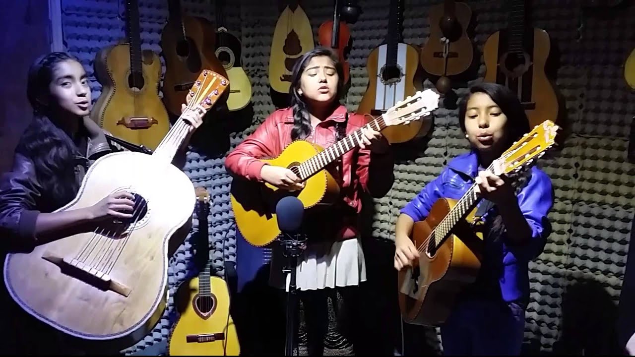 Mucho corazon trio las miranda - YouTube