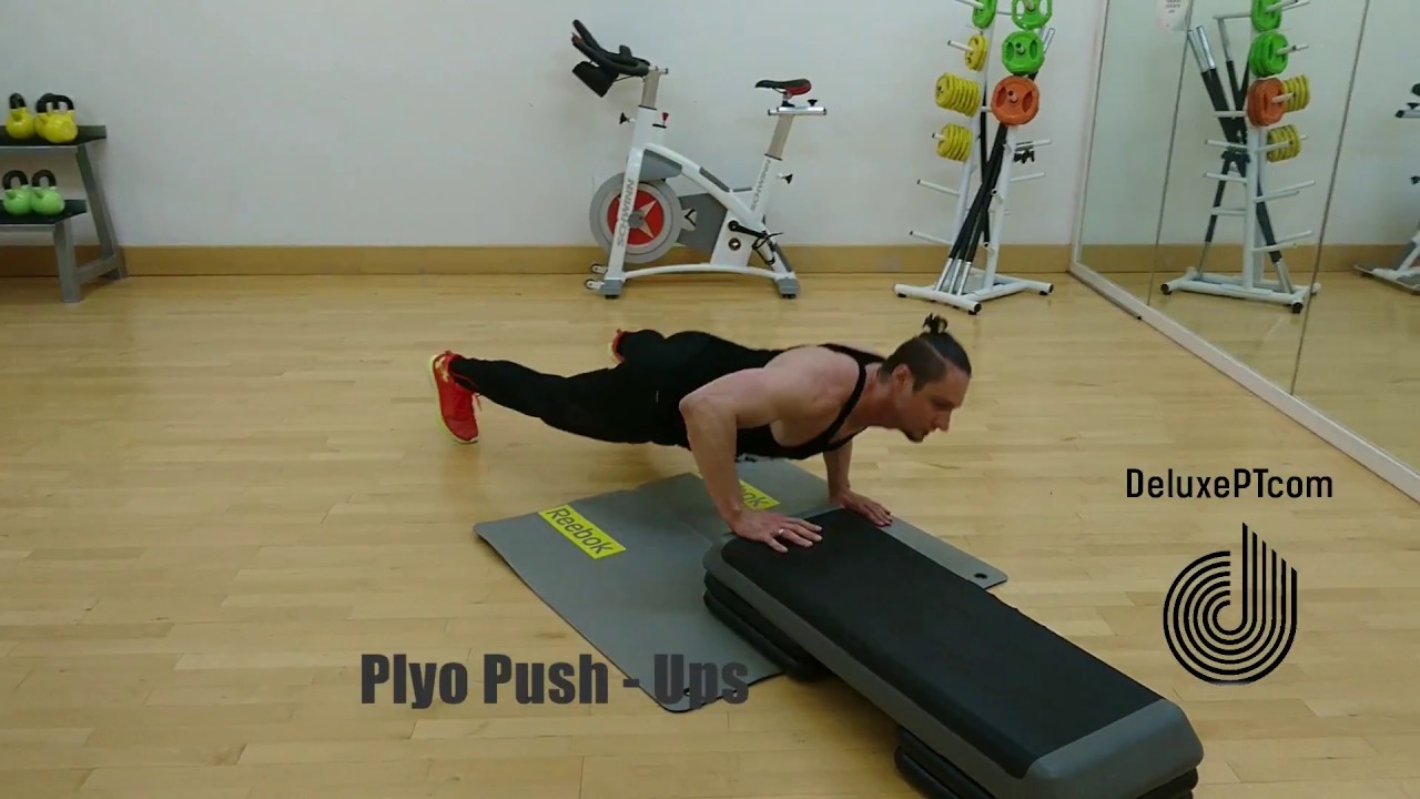 How to: Plyometric push ups - YouTube