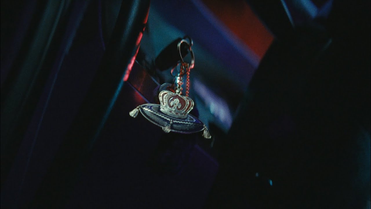 The Royal Rig is Coming - YouTube