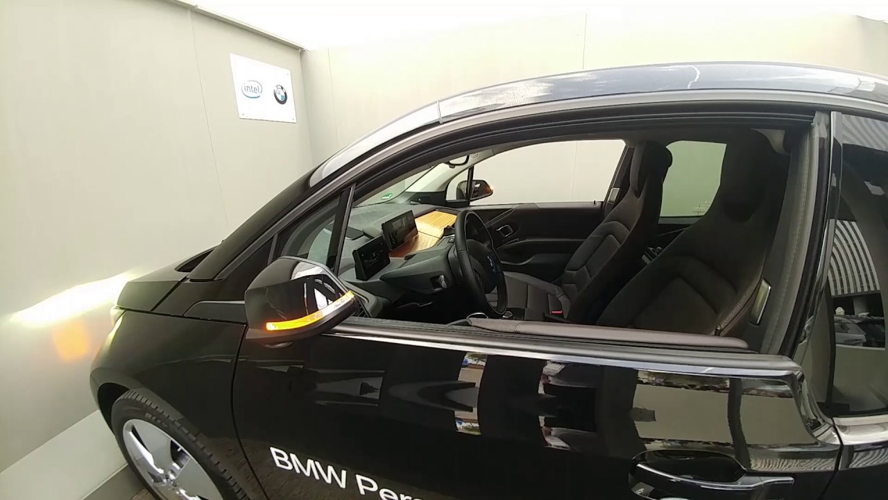 BMW Assisted Drive - YouTube