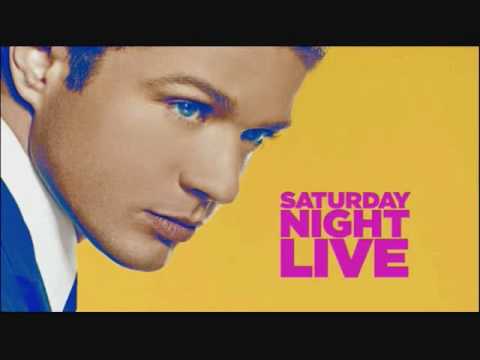 SNL Closing Theme 4/18/10 Ryan Phillipe - YouTube