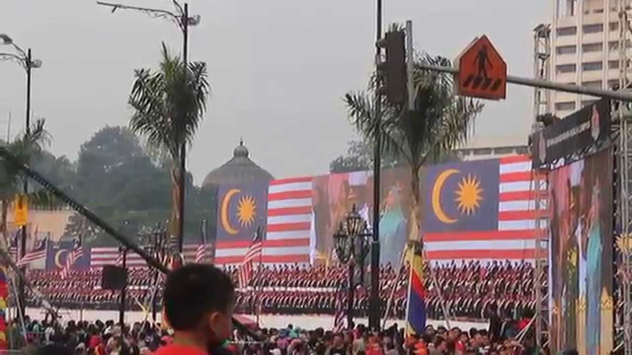 Merdeka Day Parade 2015 (Video 2) - YouTube