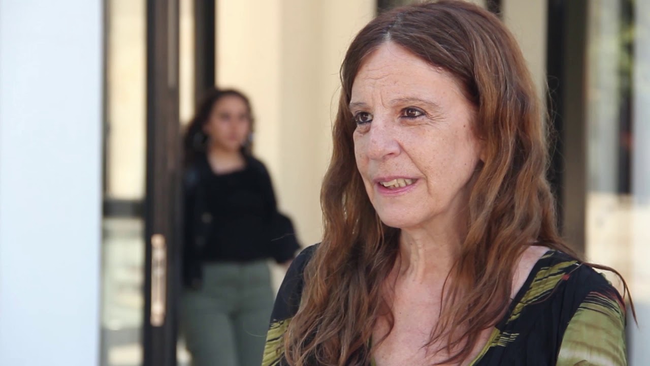 Voces y Momentos - Claudia Bellingeri 1 - YouTube