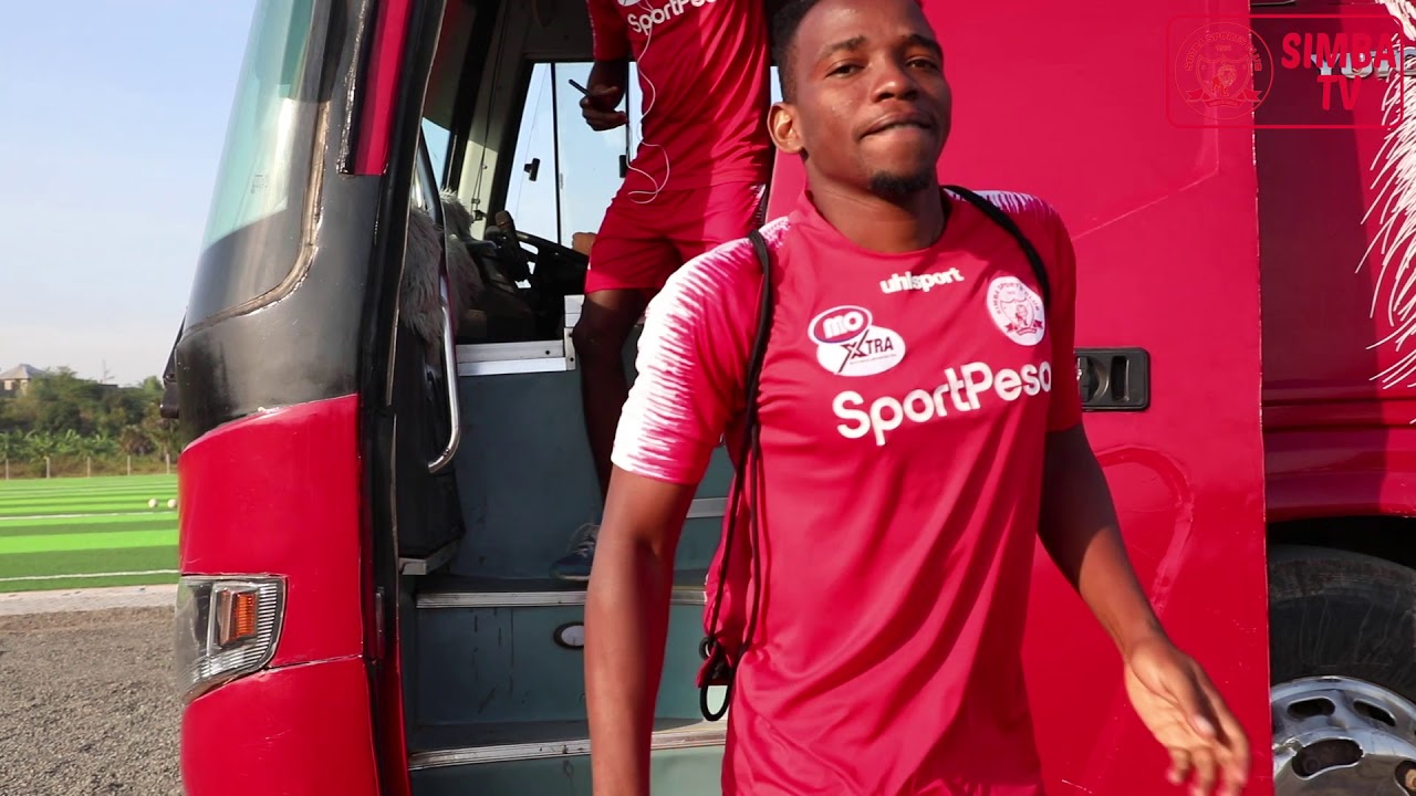 Kikosi kikiwasili katika uwanja wa Mo Simba Arena - YouTube