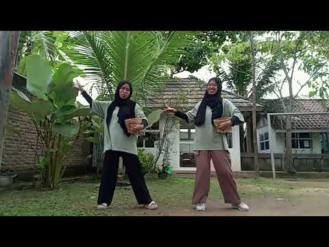 Tari Mbok Jamu (video dance practice)
