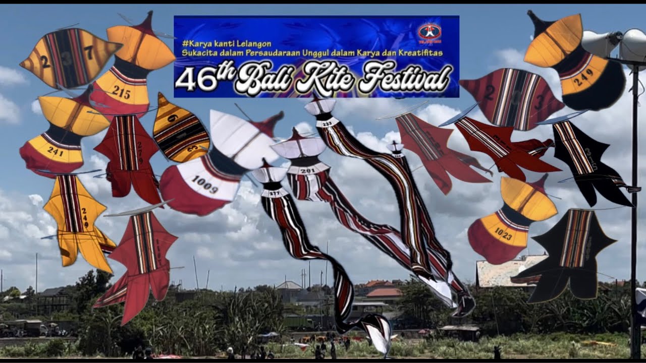Lomba layangan pelangi bali kitefestival#46 thn 2024 di pantai padang ...