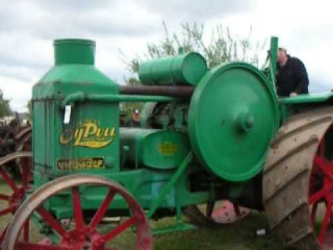 Rumley Oil-Pull first start - YouTube