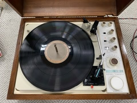 KLH Model 20 Turntable Receiver - YouTube