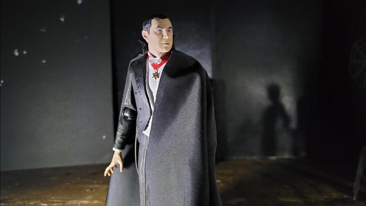 Dracula: Blood Hunt - Universal Horror Stop Motion Animation - YouTube