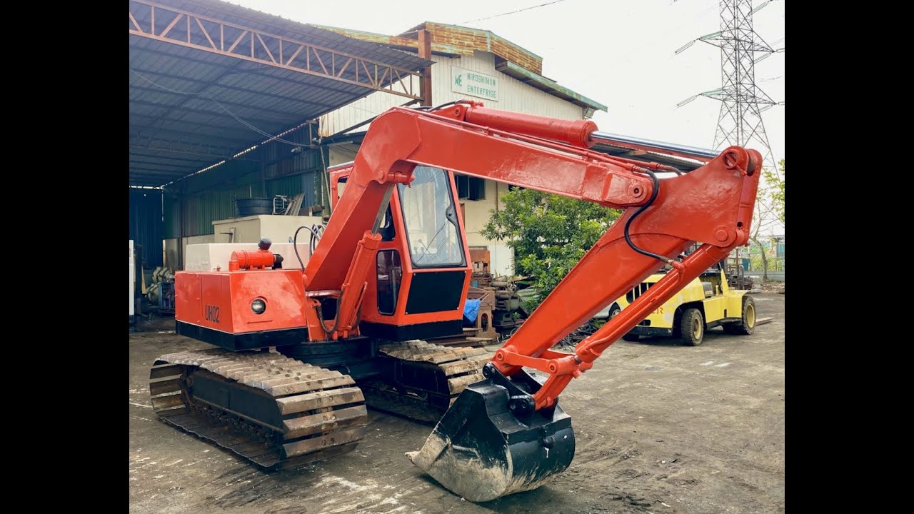 Hitachi UH02 Excavator (Used) - YouTube