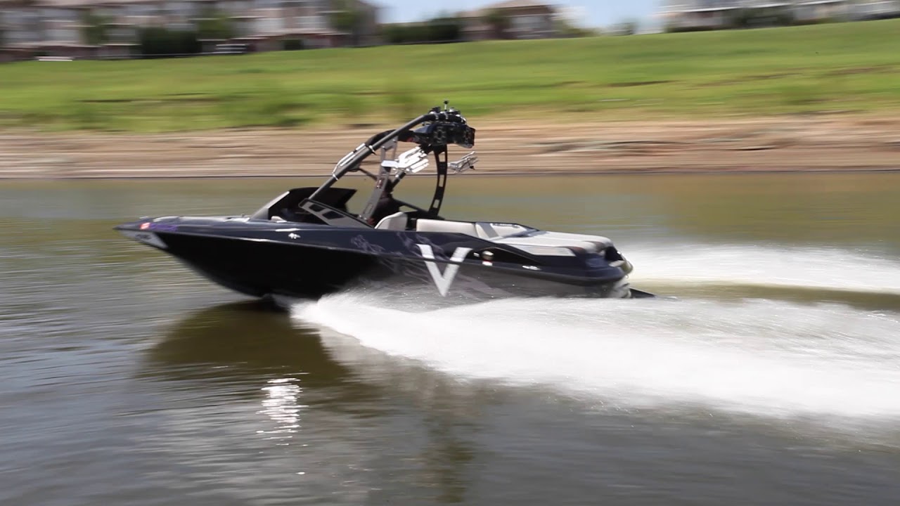 2012 Axis A22 Vandall - YouTube