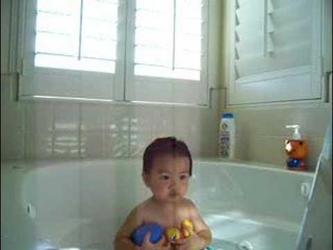 Eric In The Bathtub - YouTube