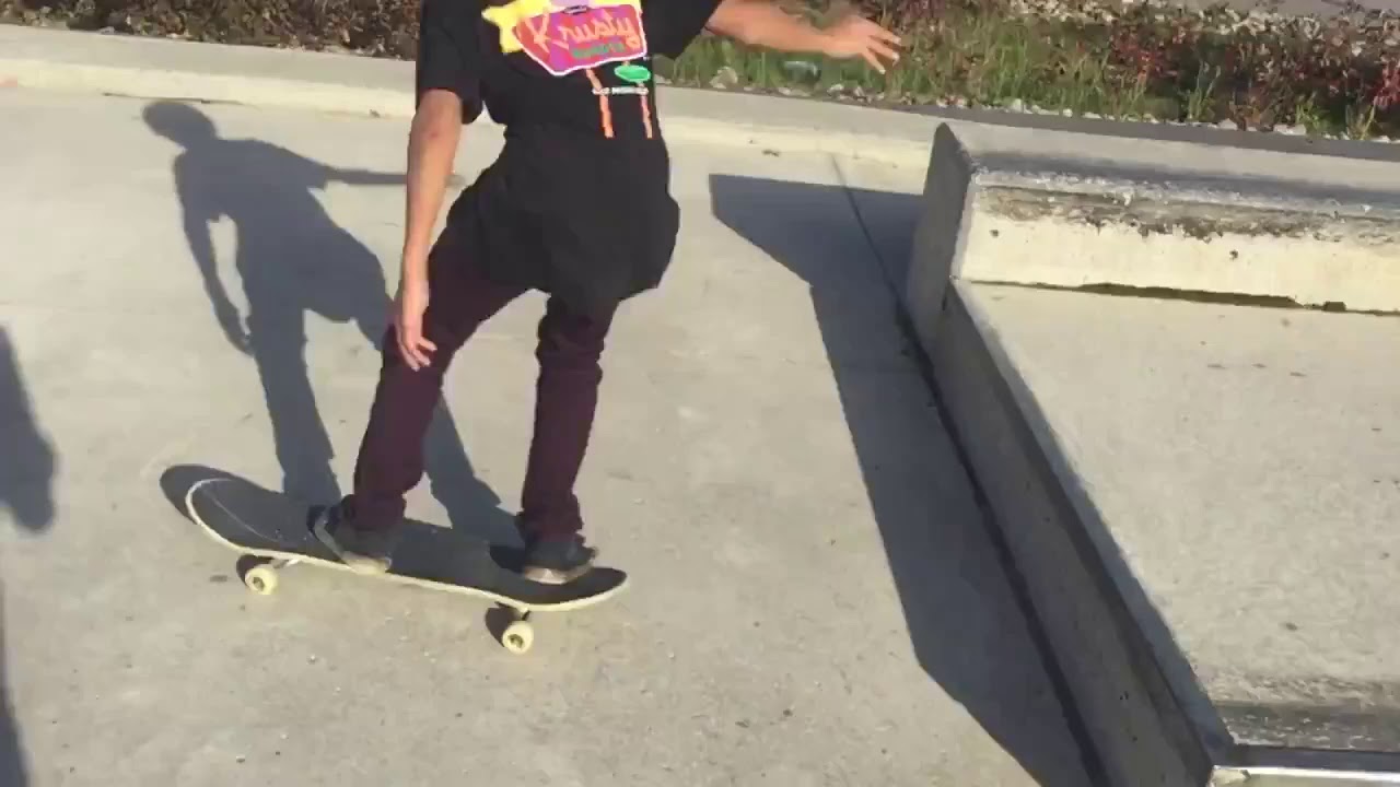Kickflip - YouTube