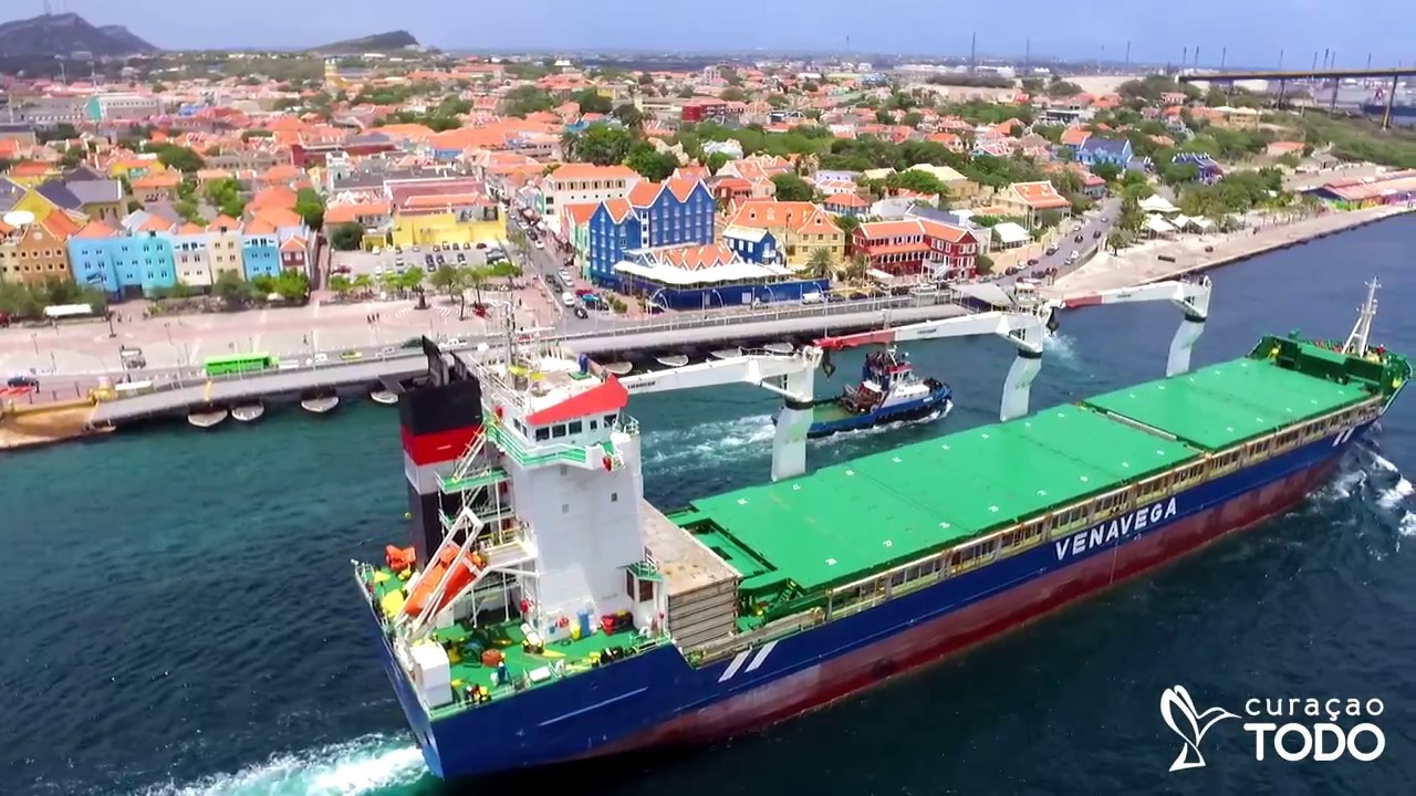Visit Curacao - Willemstad Punda Riffort for fun - YouTube