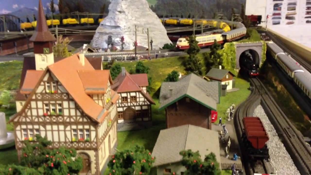 Marklin Matterhorn layout - YouTube