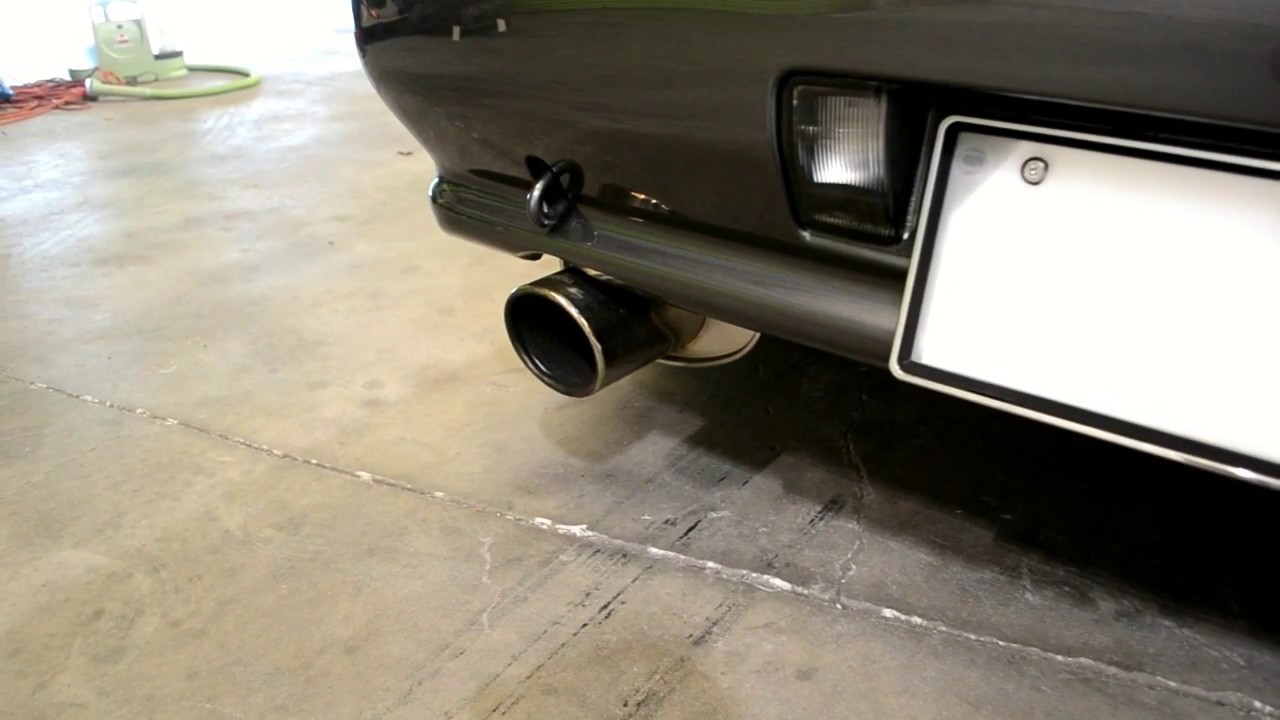 Nismo Exhaust on an R32 GTR! - YouTube