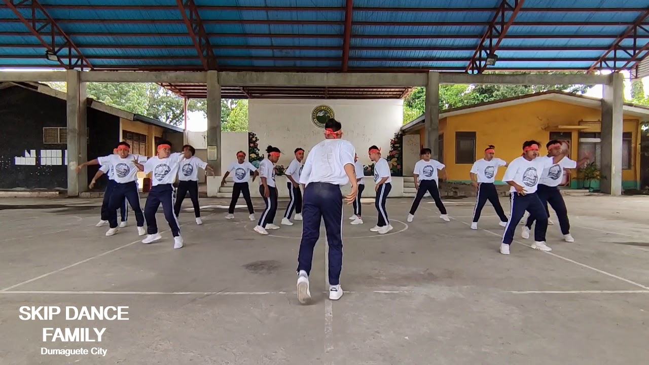 DANCE WARS 8: SKIP DANCE FAMILY - YouTube