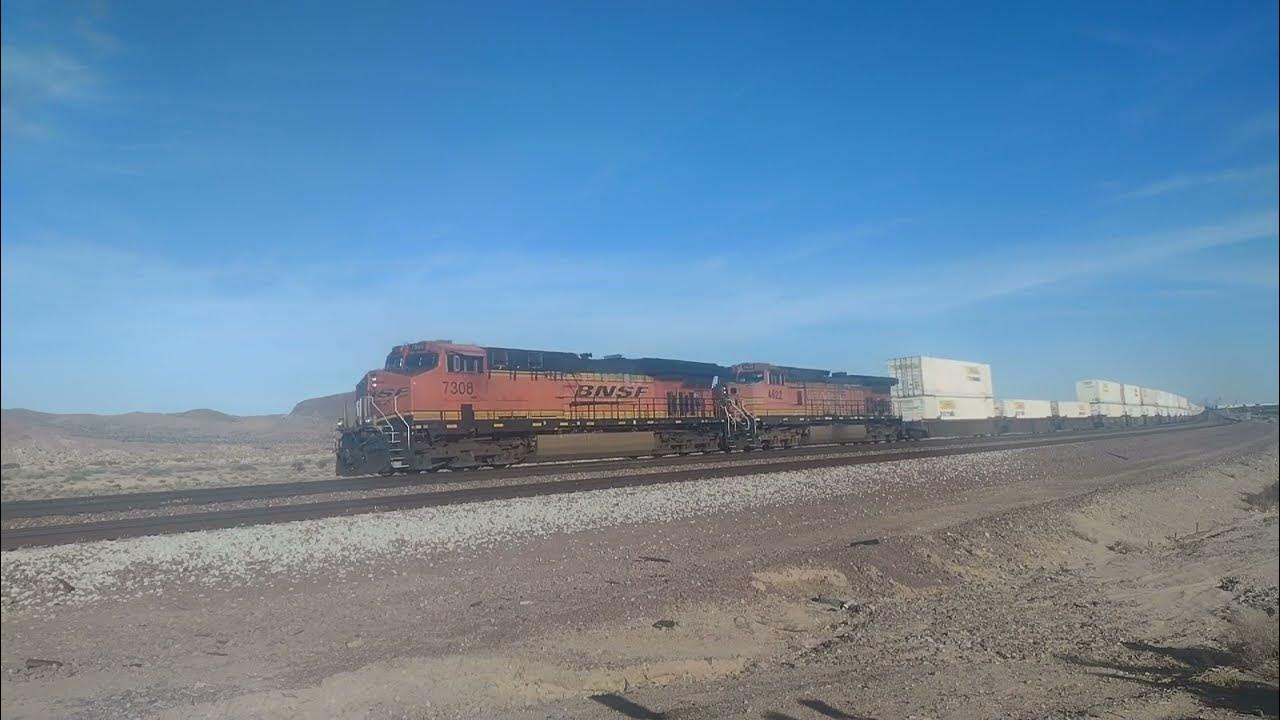 WB BNSF Domestic Intermodal Train Feat Duo Rear DPUs At Nebo Ca! #bigbossrailfanner - YouTube