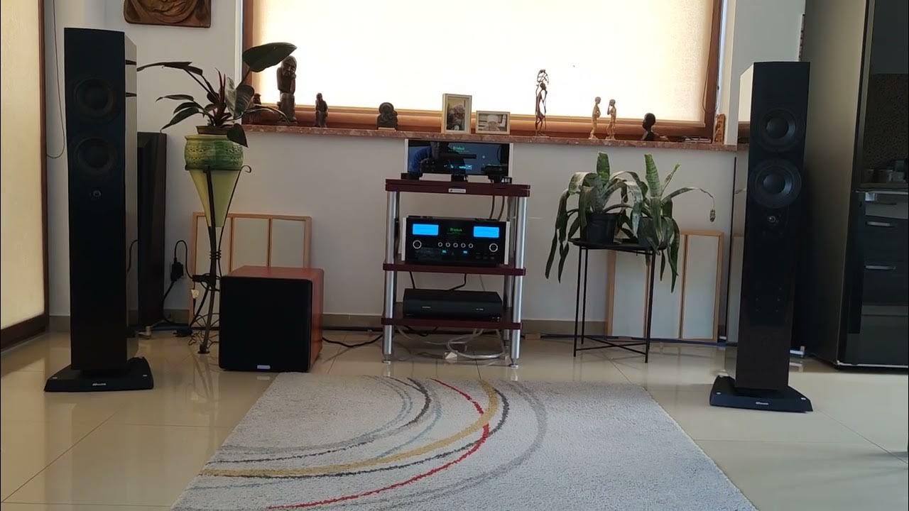 Mcintosh Ma8900, Mcintosh MCD 350, Dynaudio 3.4 LE, Velodyne DD12 - YouTube