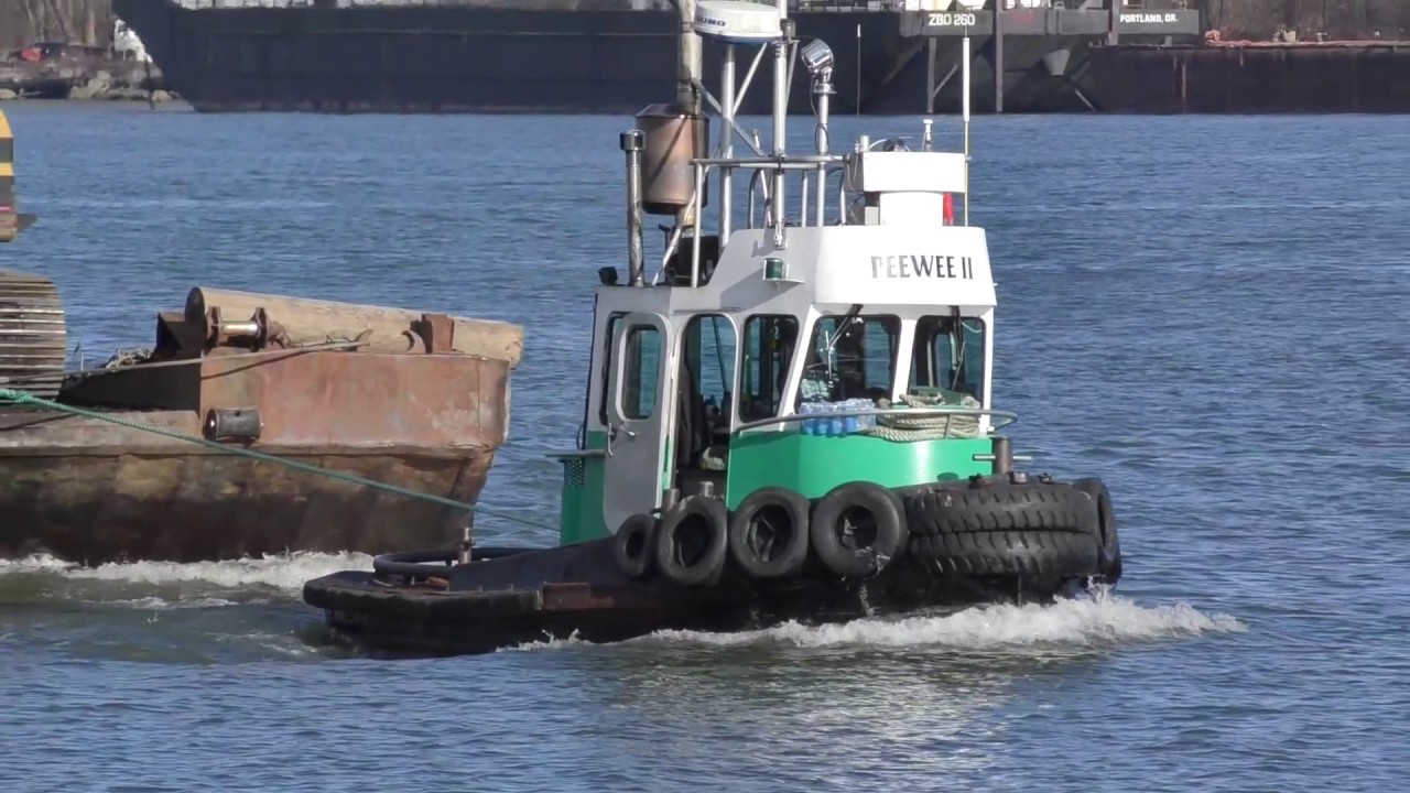 PACIFIC tugboat PEEWEE II - YouTube