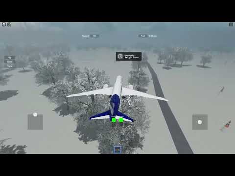 Roblox rc park my first time landing a airliner.