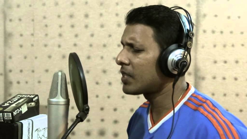 Paresh Naik - FC Goa New Konkani Song - YouTube