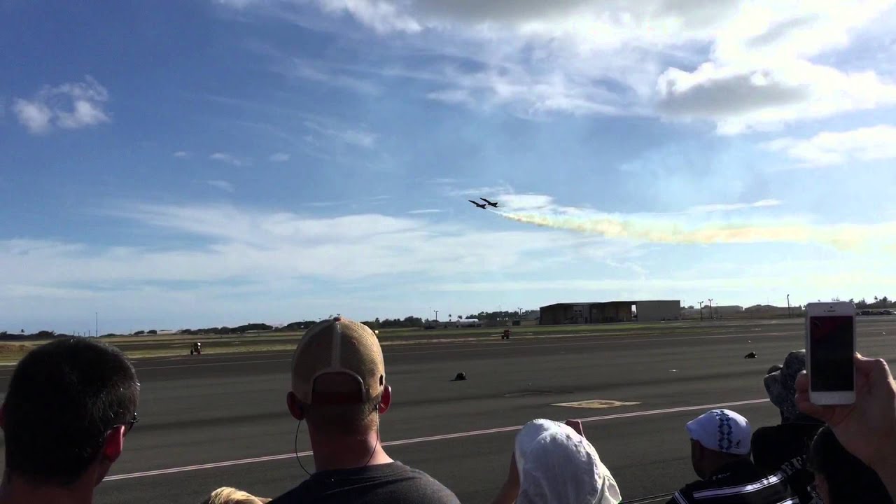 Blue Angels In Honolulu - 9/27/14 - YouTube