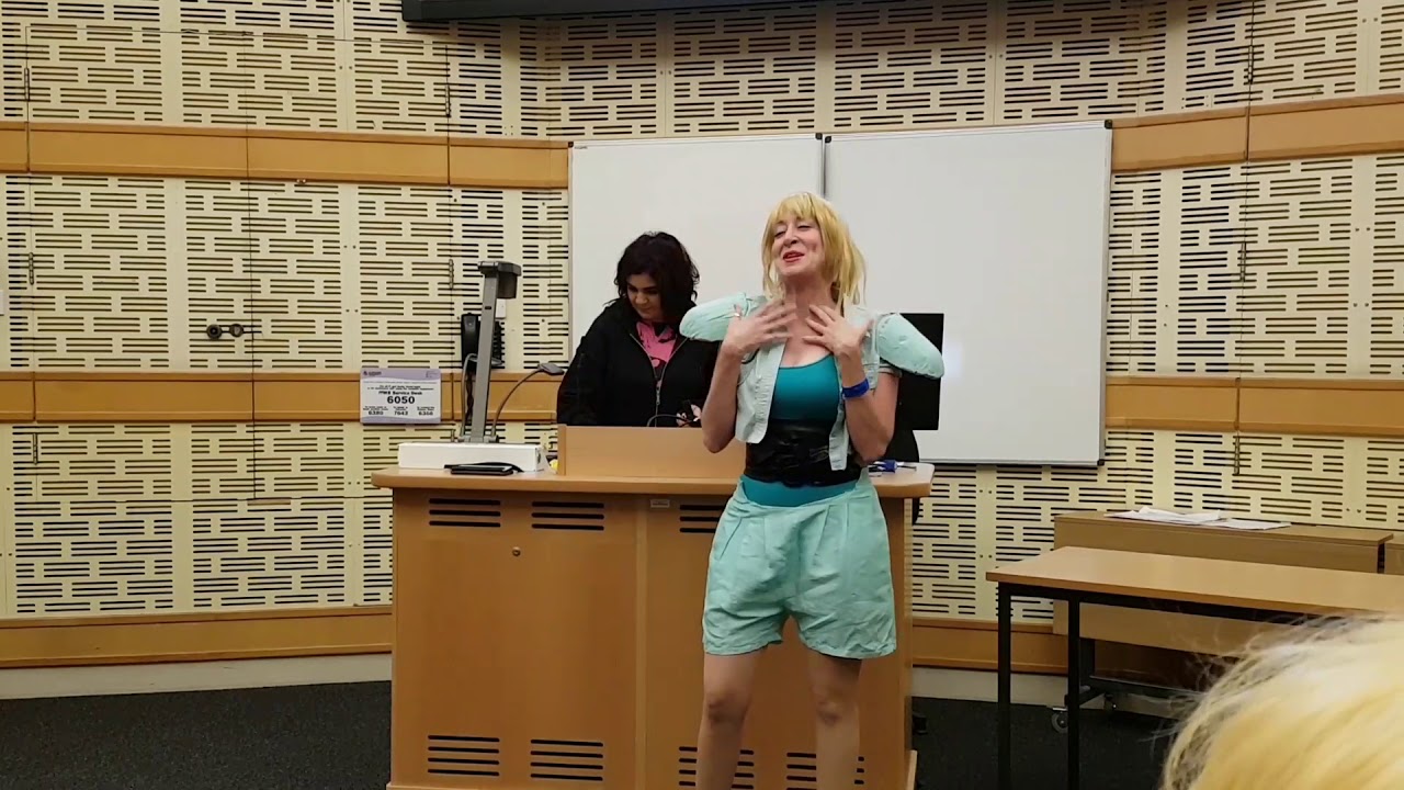 Alcon 2017 with Jessica Calvello hilarious Q&A part 1 - YouTube