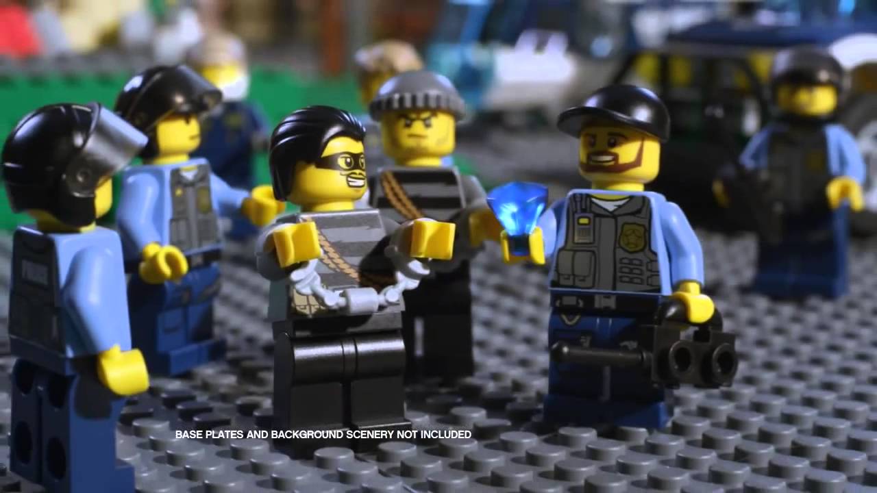2013 LEGO CITY Museum Break In 60008 - YouTube