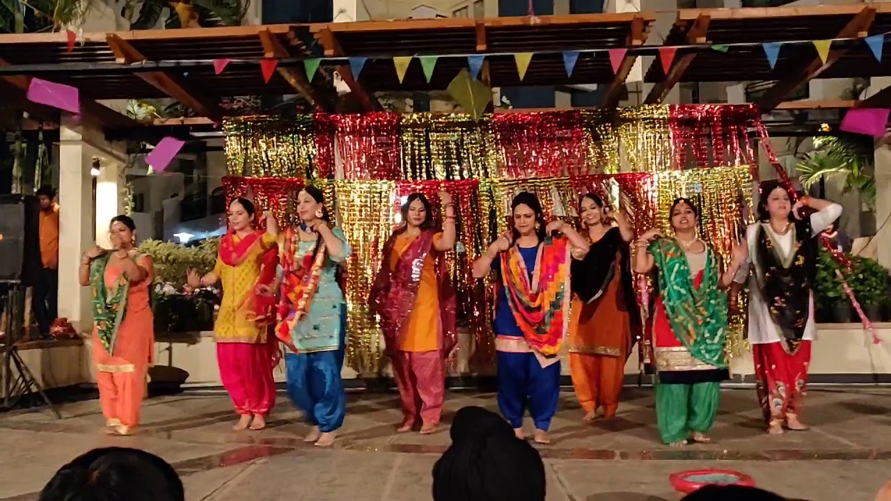 Akme ladies dance lohri 2020 - YouTube
